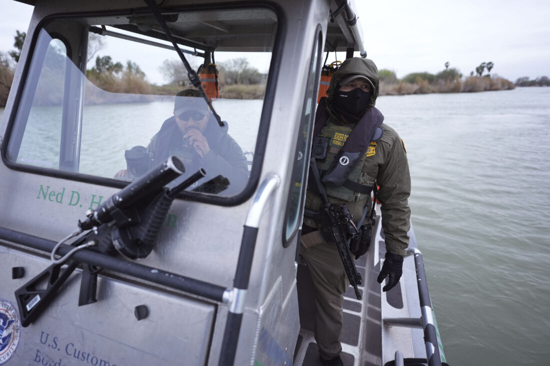Idle buses, empty Border Patrol boats: Arrests for illegal crossings ...